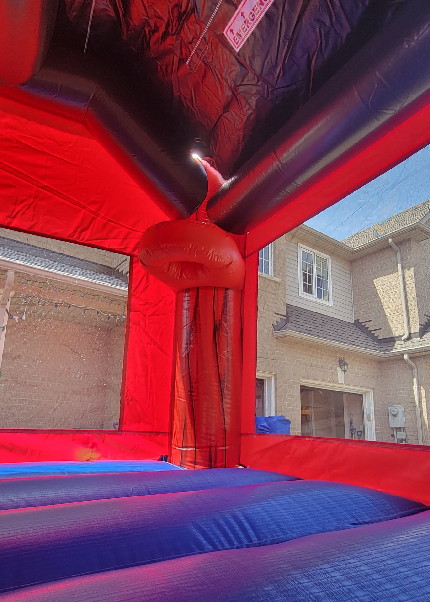 A look at our castles – Amazing Jumpers | Bounce Castle Rentals